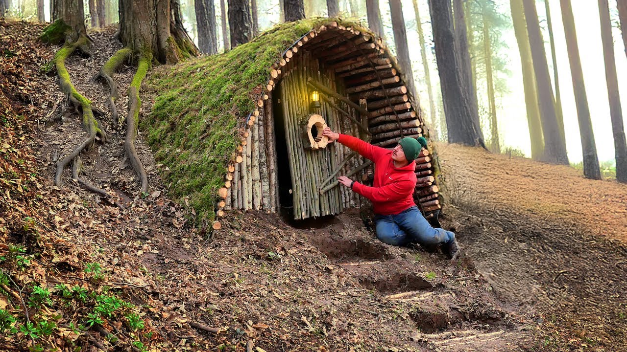 Building a Survival Shelter on Tree Roots in the Mountains: Cozy Cave ...